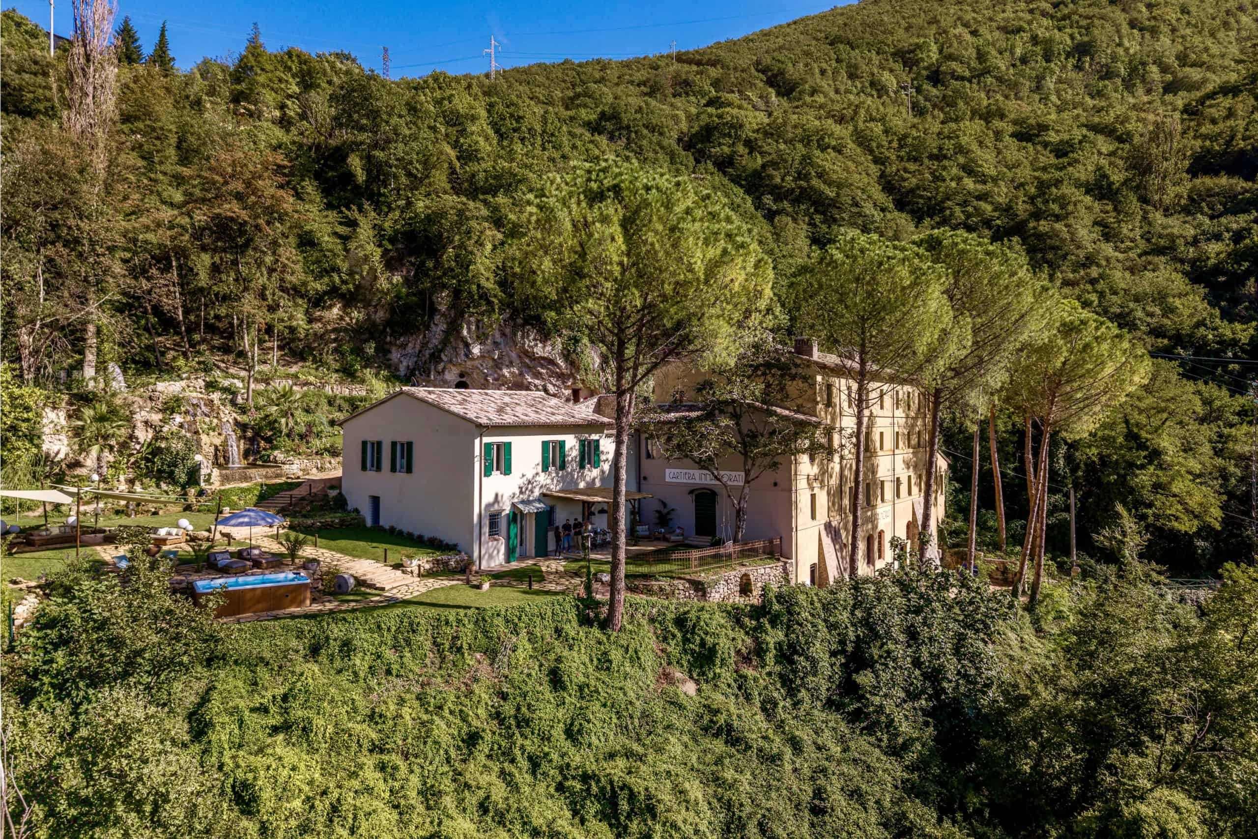 La Cartiera in Foligno, Perugia: prices, availability and booking | Miani